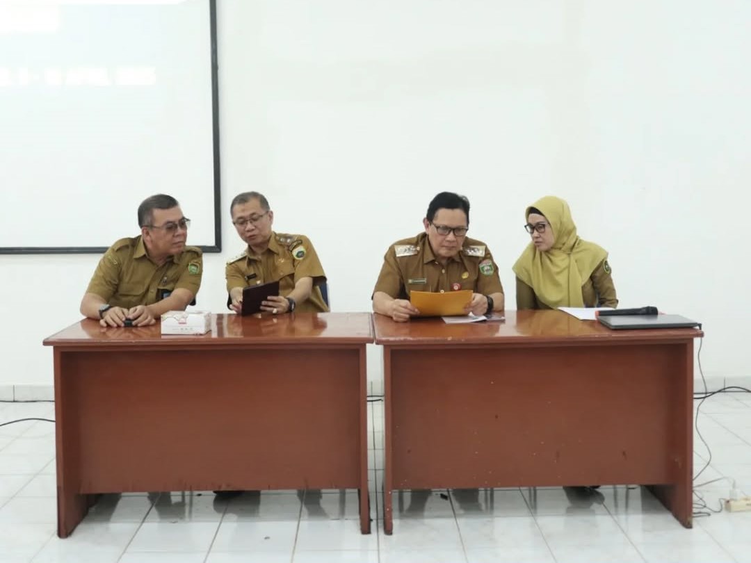 Kepala Dinas Kesehatan Provinsi Sumatera Selatan Bapak dr. H ...