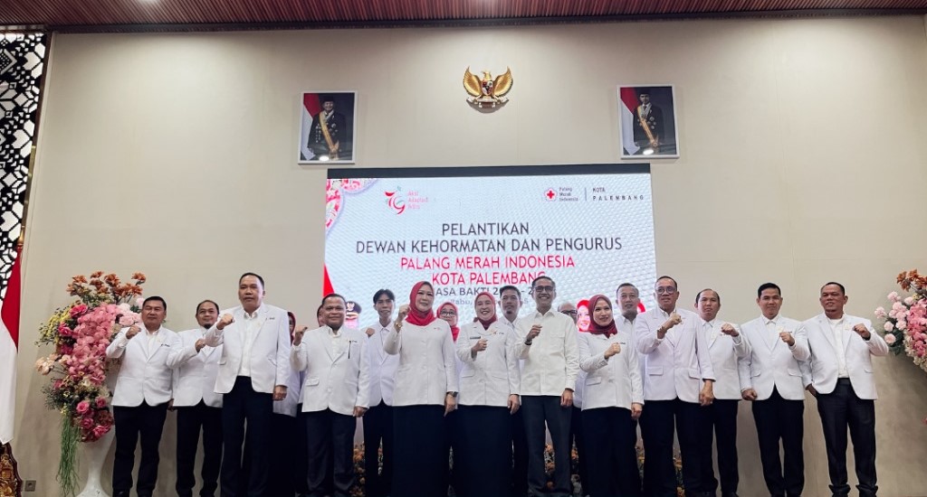 Kepala Dinas Kesehatan Provinsi Sumatera Selatan Bapak dr. H. Trisnawarman, M.Kes., Sp.KKLP ...